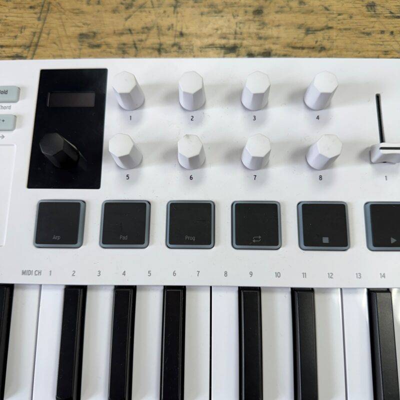Used Arturia MiniLab 3 25 Slim Key Keyboard Controller | Metro Gnome Music
