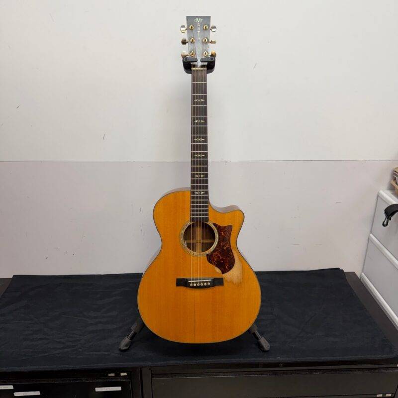 Used Martin GPCPA1 Grand Performance Acoustic Electric Guitar with Case ...